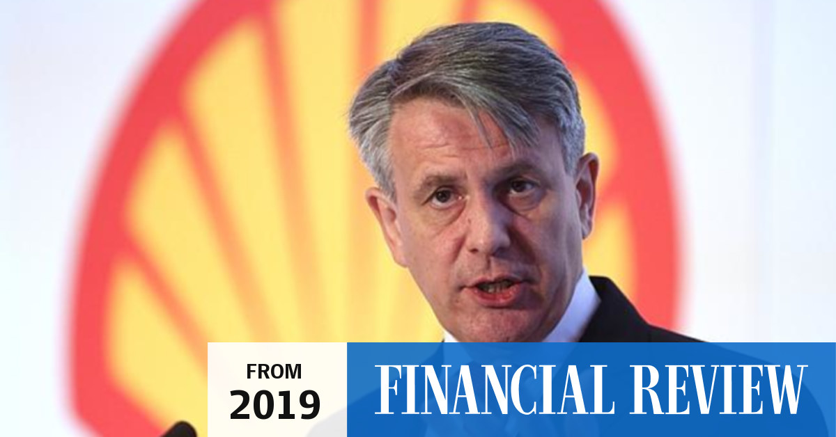 Shell CEO steps off corporate jet to warn on emissions