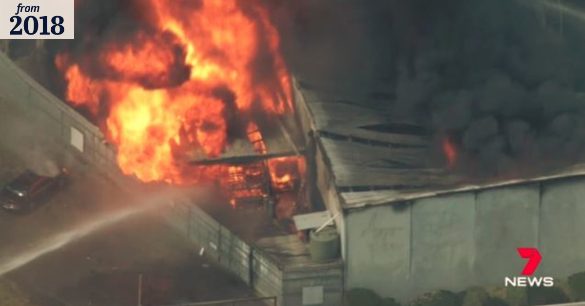 Kilsyth fire: Exploding gas bottles fuel out-of-control factory fire in ...
