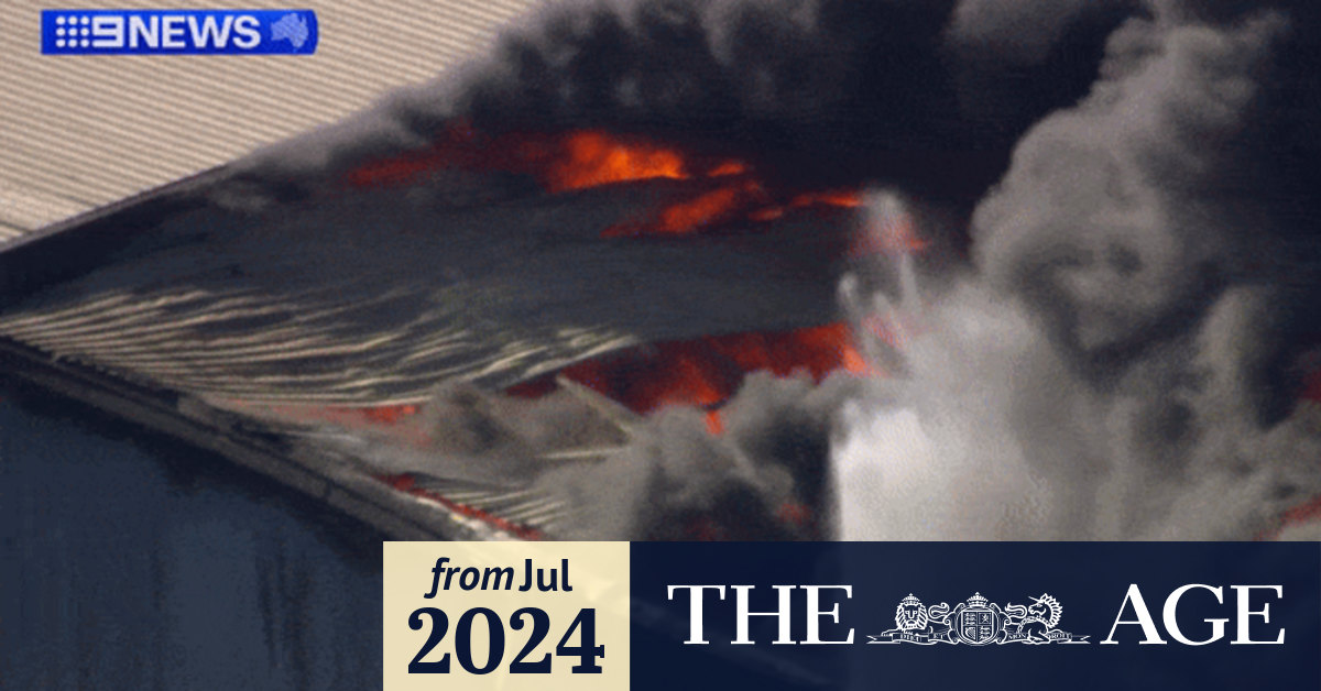 Derrimut fire at factory sparks watch-and-act warning after chemical ...