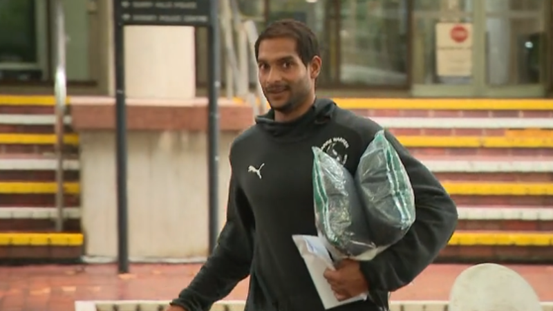 Man arrested in Bondi after reports of duct-tape vests examined by bomb ...