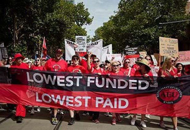 Victorian teachers reject 28 per cent pay deal | Nine.com.au