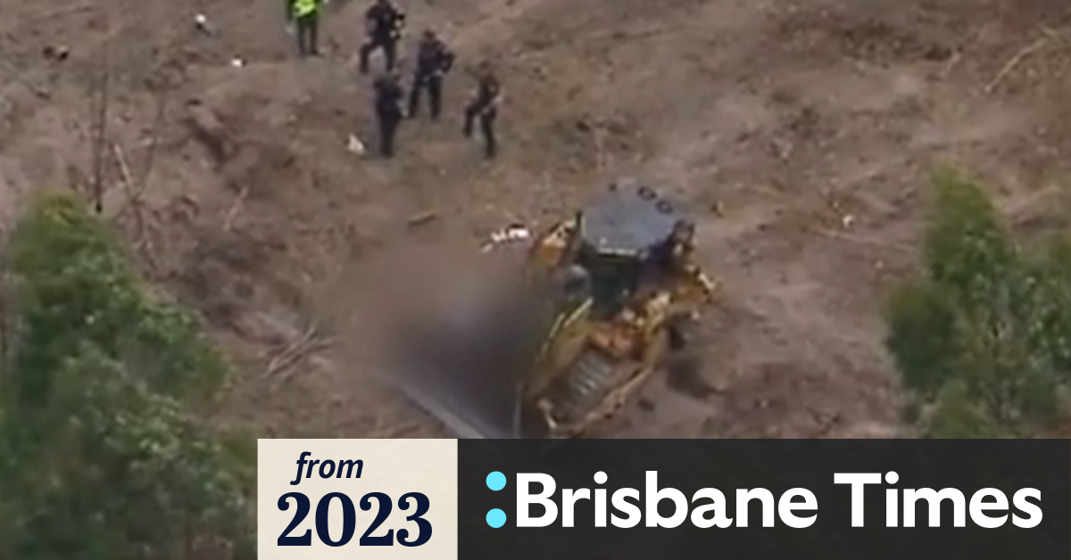 Man crushed after bulldozer rolls at building site north of Brisbane