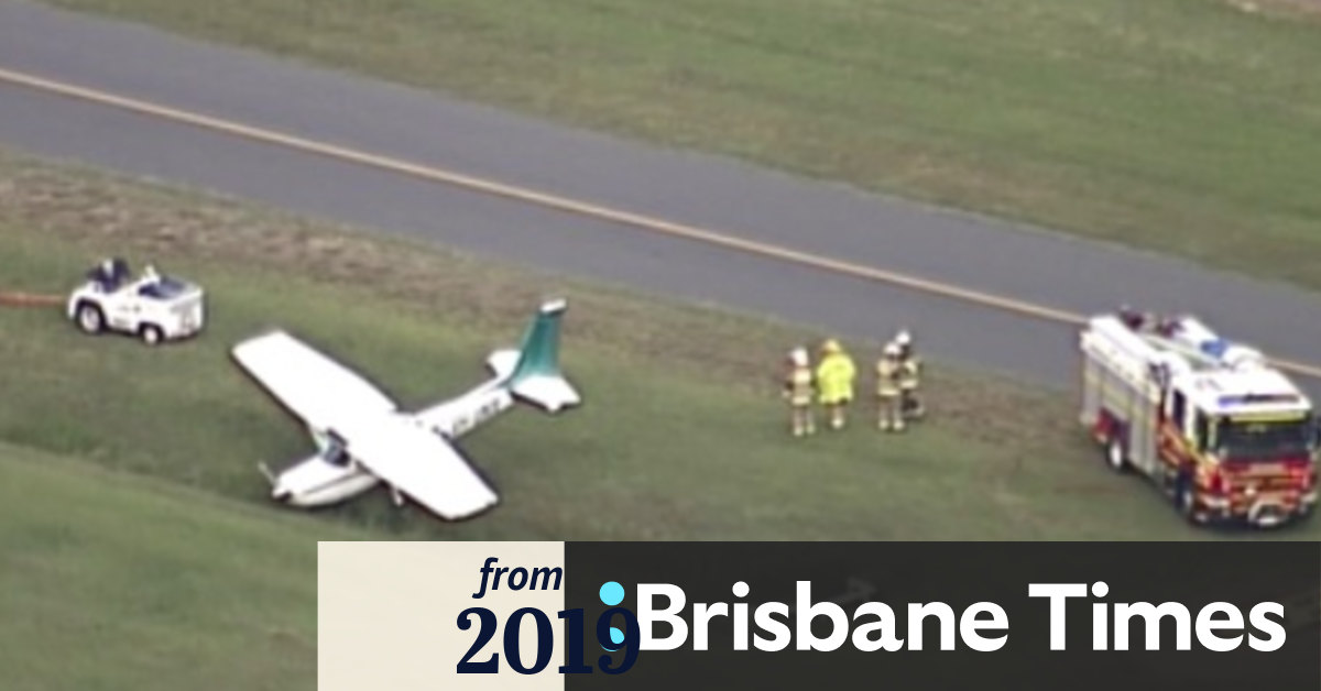 Light plane crashes in failed take-off at Archerfield Airport