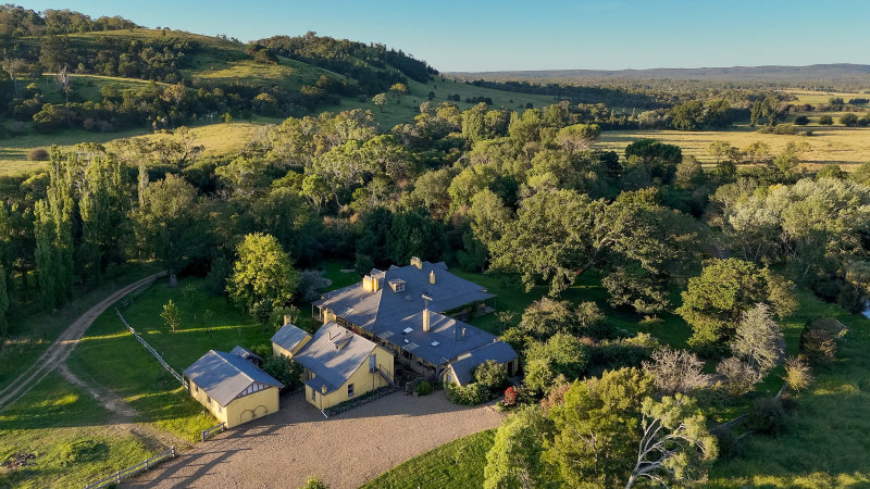 Georgian homestead near Canberra sold for the first time since 1841