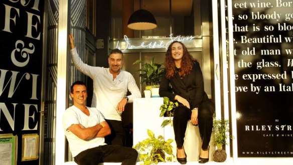 Riley Street Cafe & Wine