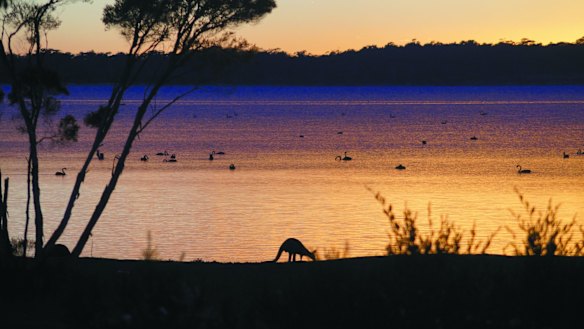 Waterfront Retreat at Wattle Point, accommodation review: Weekend away