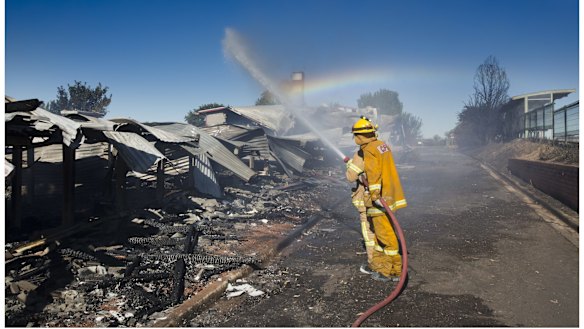 Suspicious fire destroys part of Daylesford high school