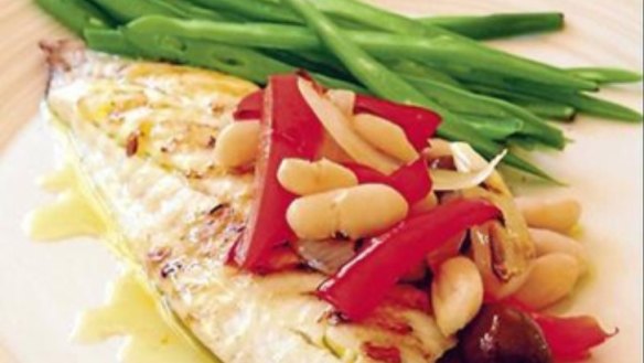 Grilled snapper fillets with capsicum, olives and beans