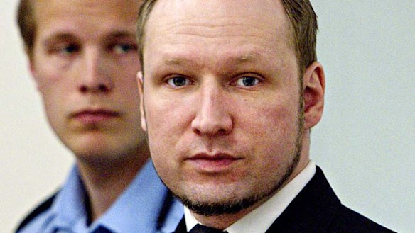 Mother tells of Breivik's obsessive behaviour