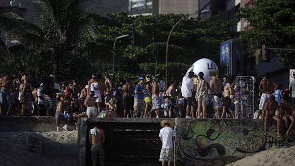 Carnival crackdown on public urination