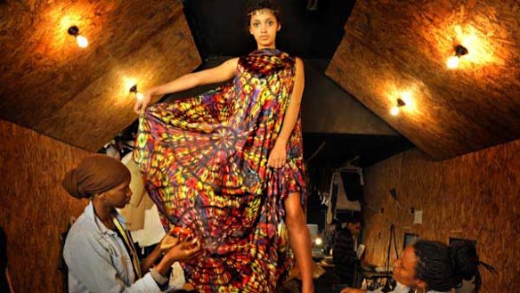 Fashioning fresh Social life for the catwalk