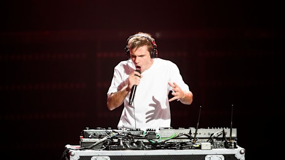 The Voice: Sam Perry wins