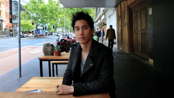 Touche Hombre Electrica and Le Joint close