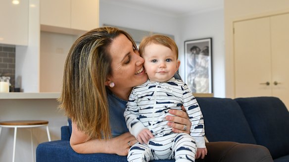 Australian women ditch private hospitals, and use the public hospital ...