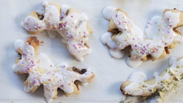 Recipe: The best Buccellati (Sicilian fig biscuits) from Emiko Davies