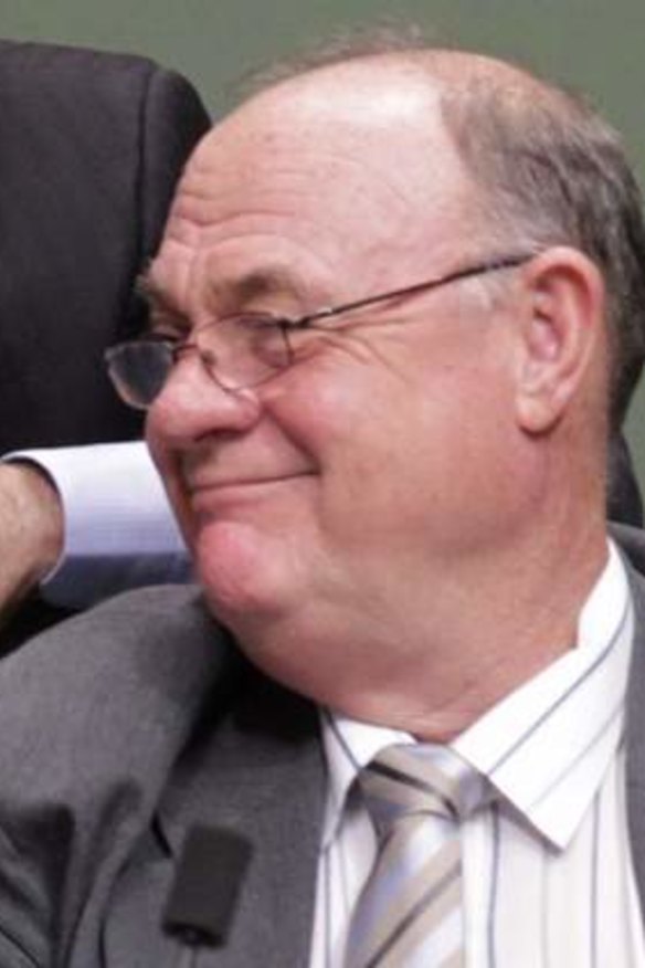 Liberal MP Warren Entsch attacks Cory Bernardi on 'gay obsession'