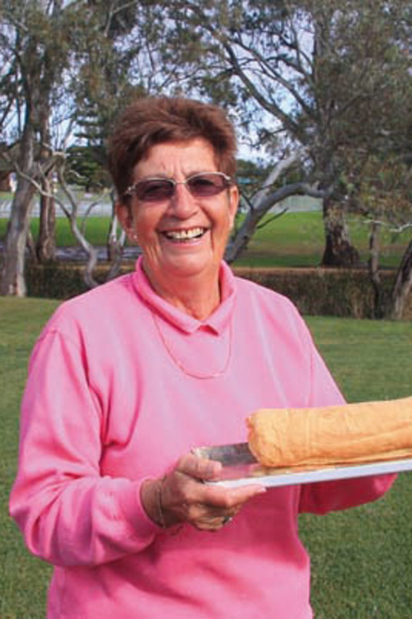 Australia's forgotten cakes