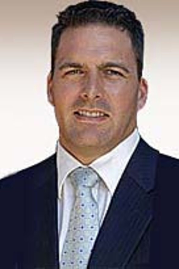 Liberal candidate quits over infighting