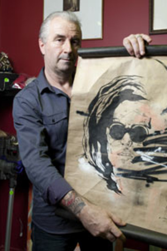 Treasures of a fake prince go under the hammer