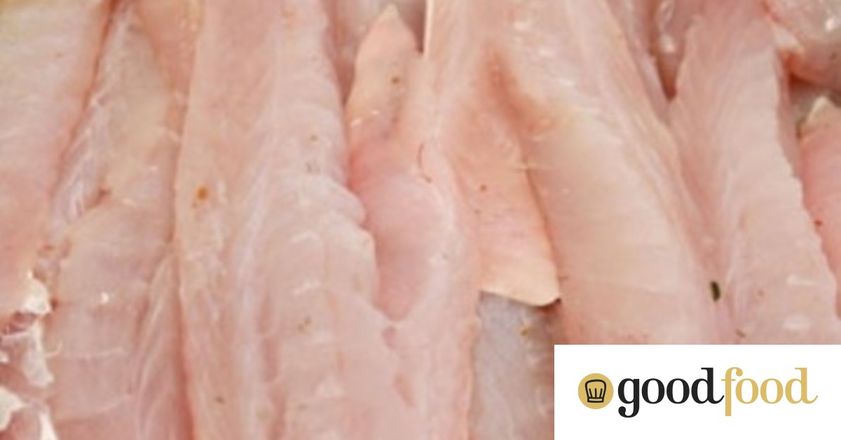 Flathead fillets with spicy cucumber dressing