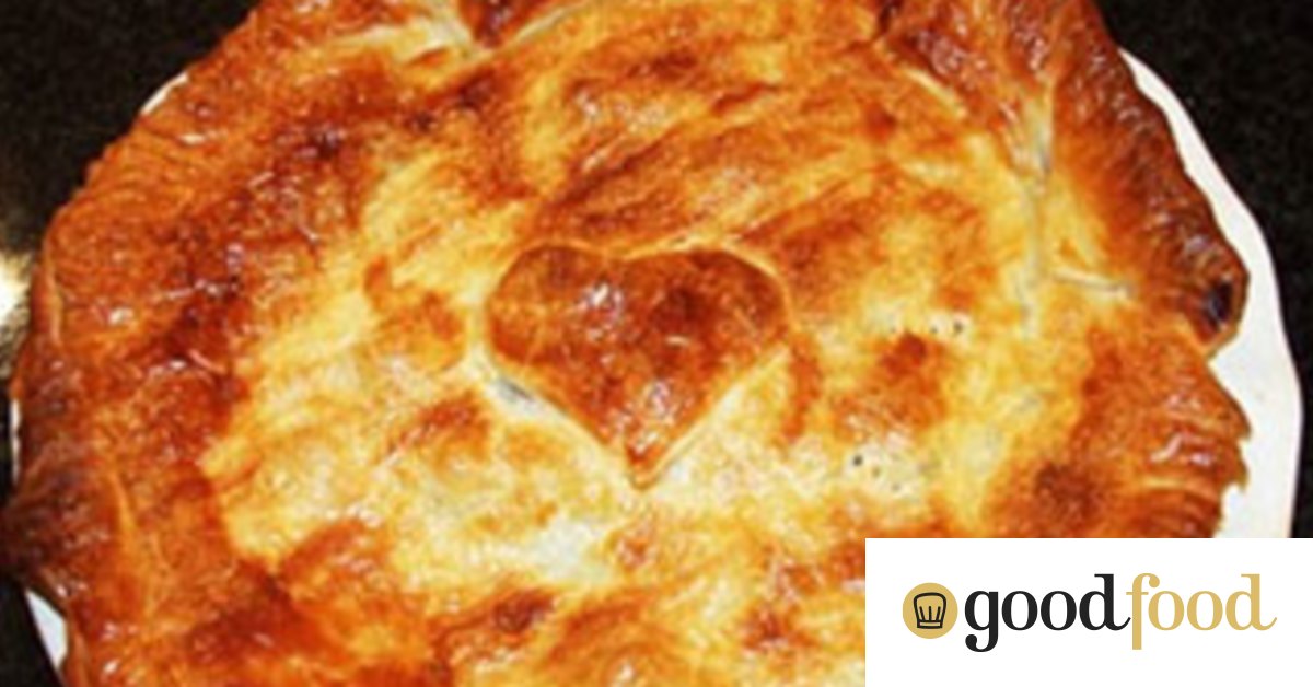 Family beef pie