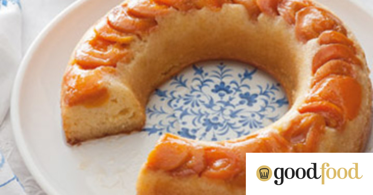 Lemon and apricot savarin