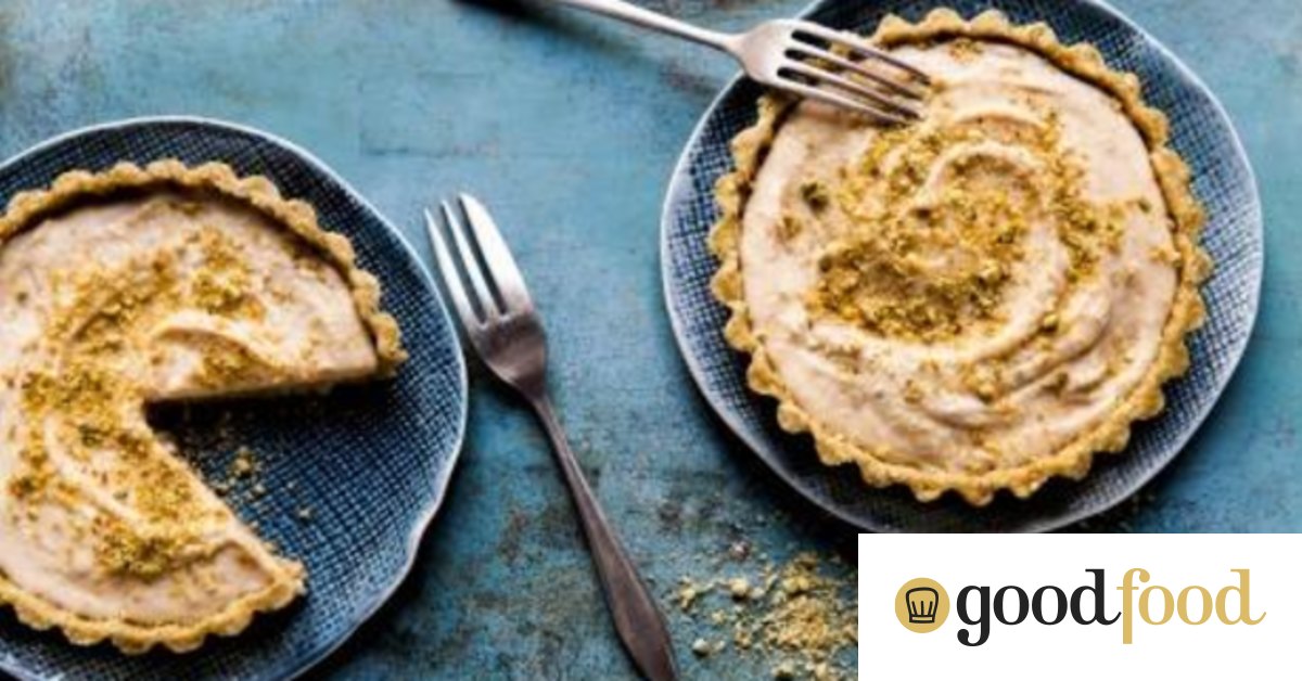 Health food: Unbaked desserts and raw cakes