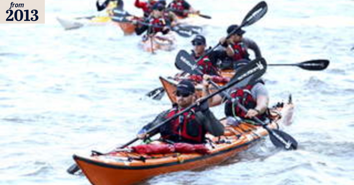 Wounded war veterans kayak from Sydney to Brisbane