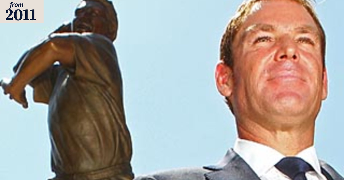 Come in slimmer: 300kg statue remembers the Warnie of old