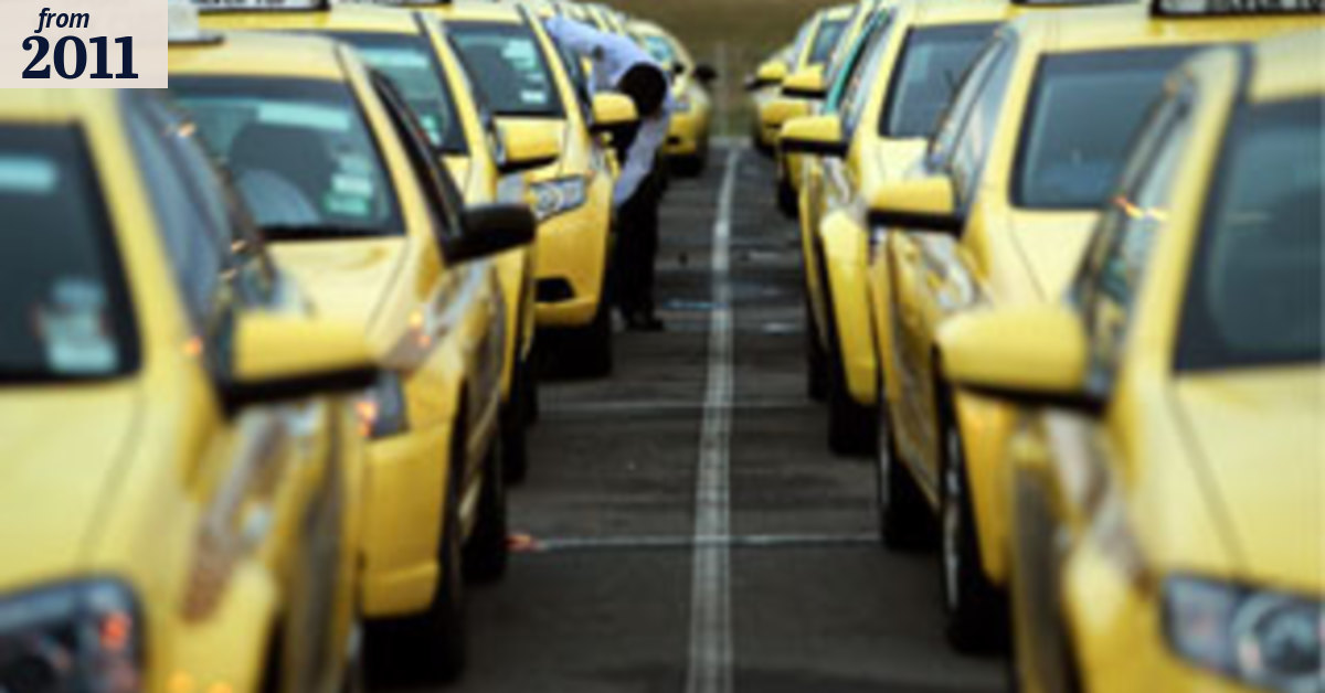Taxi drivers find protective screens a mixed blessing