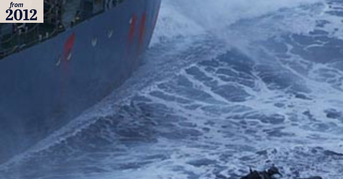 Whalers knock activist off jet-ski into sea