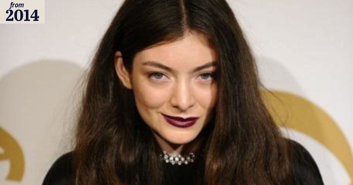 Purple-lipped, dirty haired Lorde becomes a beauty queen