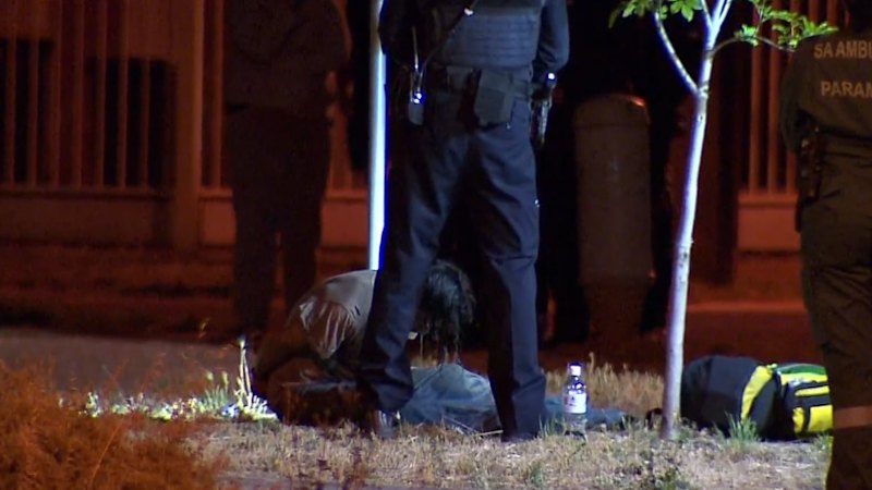 Alleged fast food robbery leads to hours-long siege