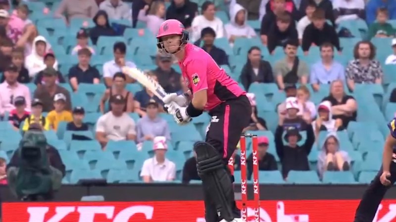 Smith returns to the Sixers with a bang