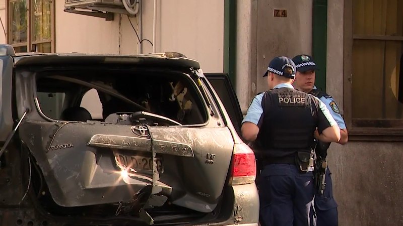 Family home of alleged underworld crime figure firebombed