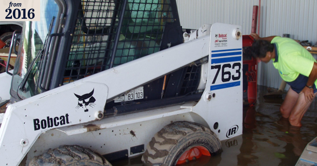 Man dies after being hit by an earthmover in Geelong