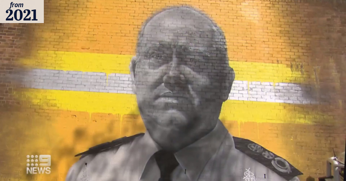 Mural honouring bushfire hero defaced
