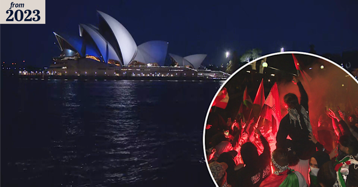 Pro-Palestinian protests against Sydney Opera House being lit up in ...
