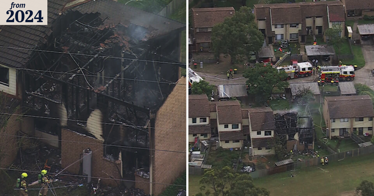 Units destroyed by fire at Doonside in Sydney's west
