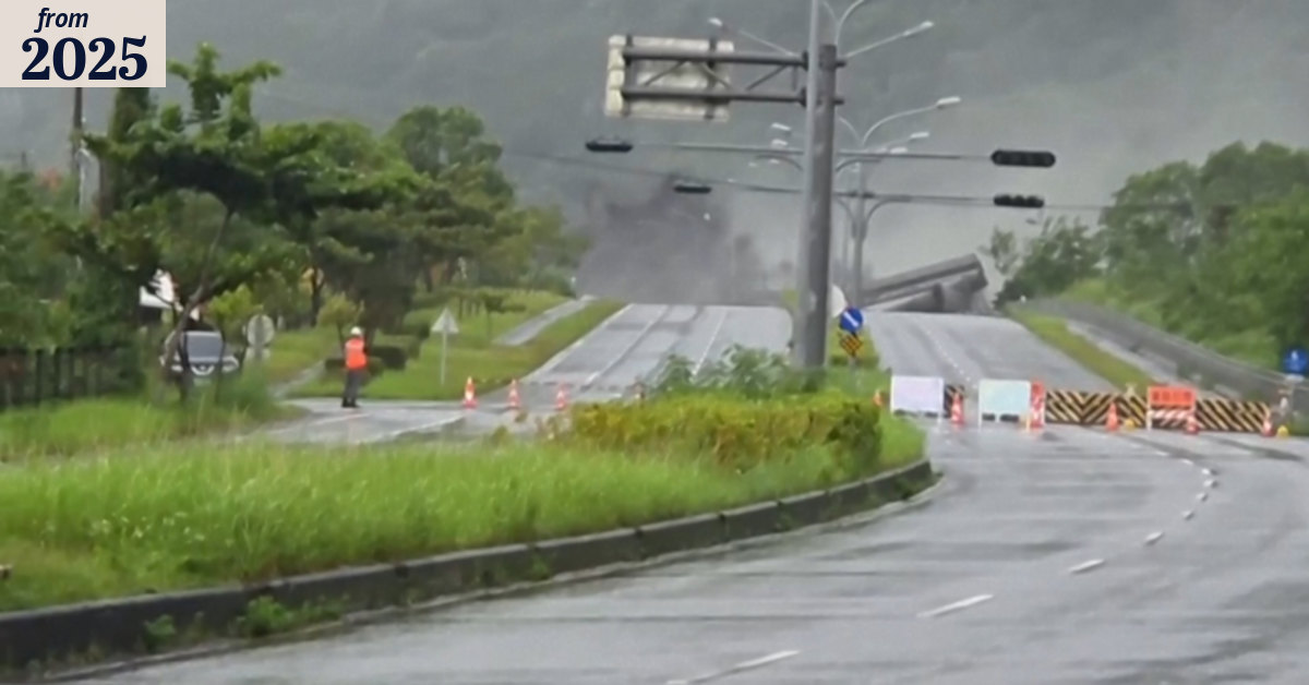 Super typhoon causes bridge to collapse in Taiwan