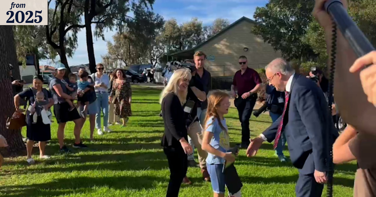 Albanese receives rock-star welcome at Perth school