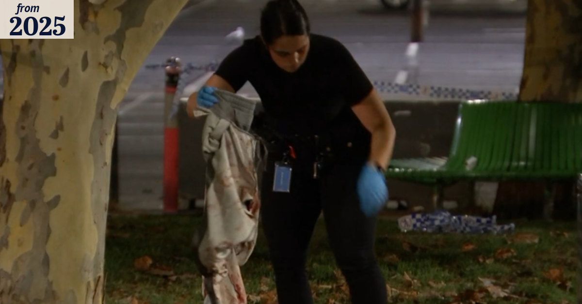 Man injured during Melbourne stabbing