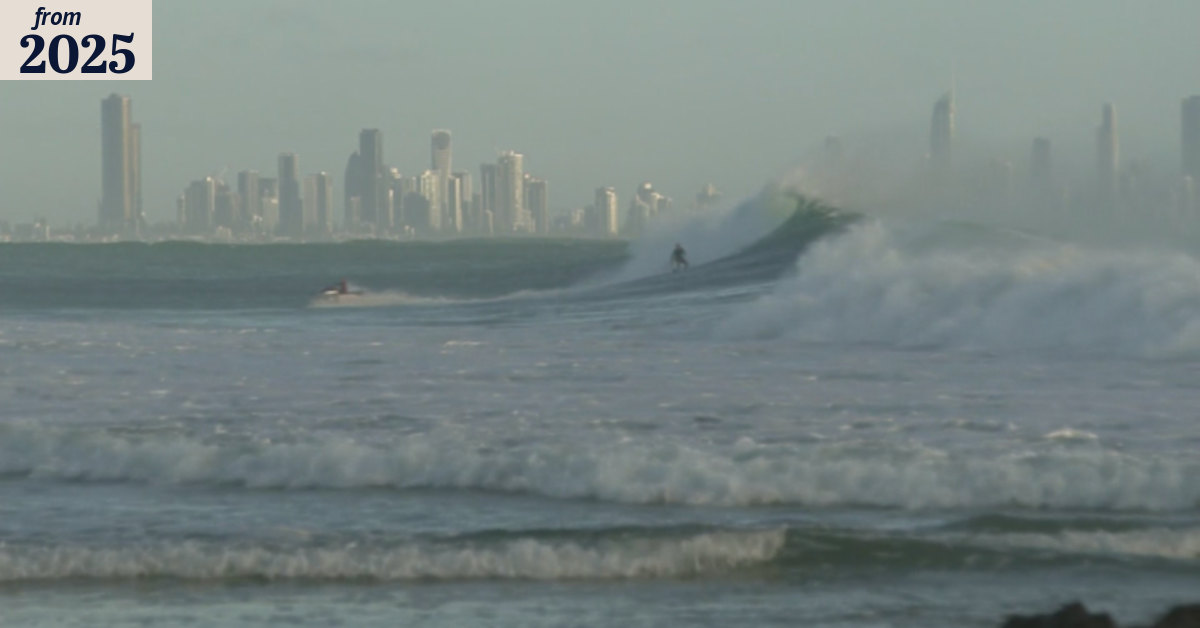 Surfers warned to stay out of water ahead of cyclone’s arrival