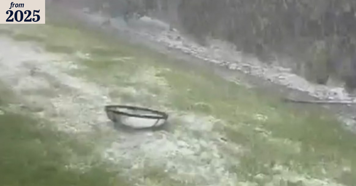 Snap storm brings snow across south-east Queensland